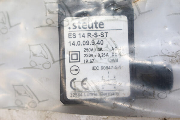 STEUTE ES 14 R-S-ST Limit Switch 14.0.09.9.40 - JA Jordan Anwar EST.